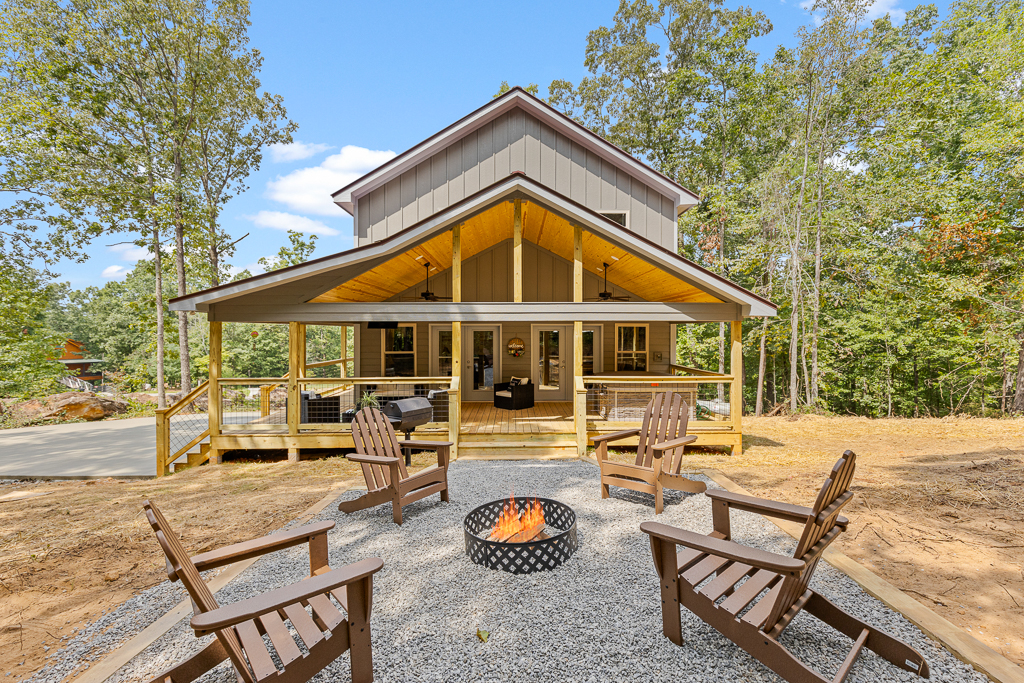 Rocky Ridge - Cedar Creek Cabin Rentals
